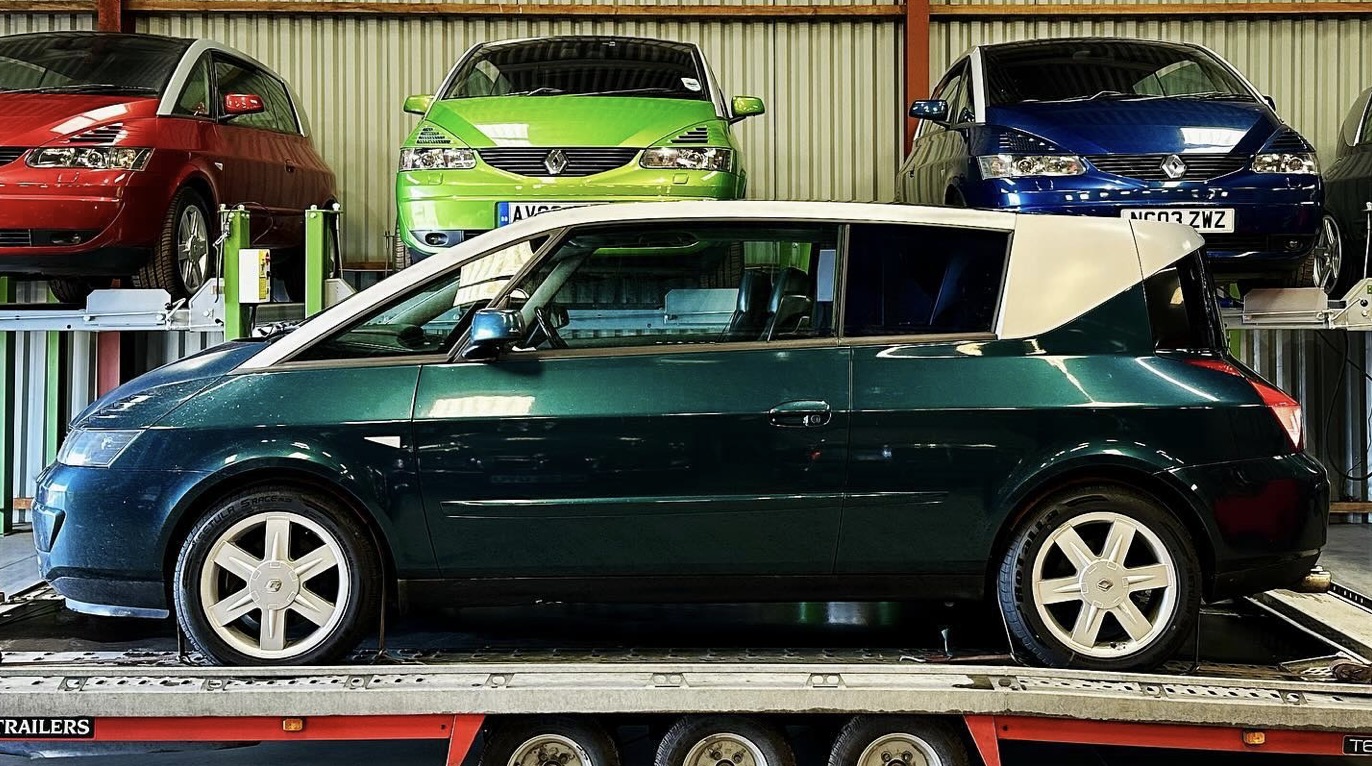 Albo kiedy musisz mieć Renault Avantime w każdym z dostępnych kolorów