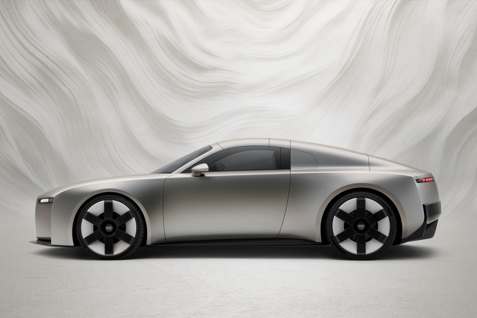 Oto nowe sportowe Audi Concept C. Proponuję się przyzwyczaić do tego widoku