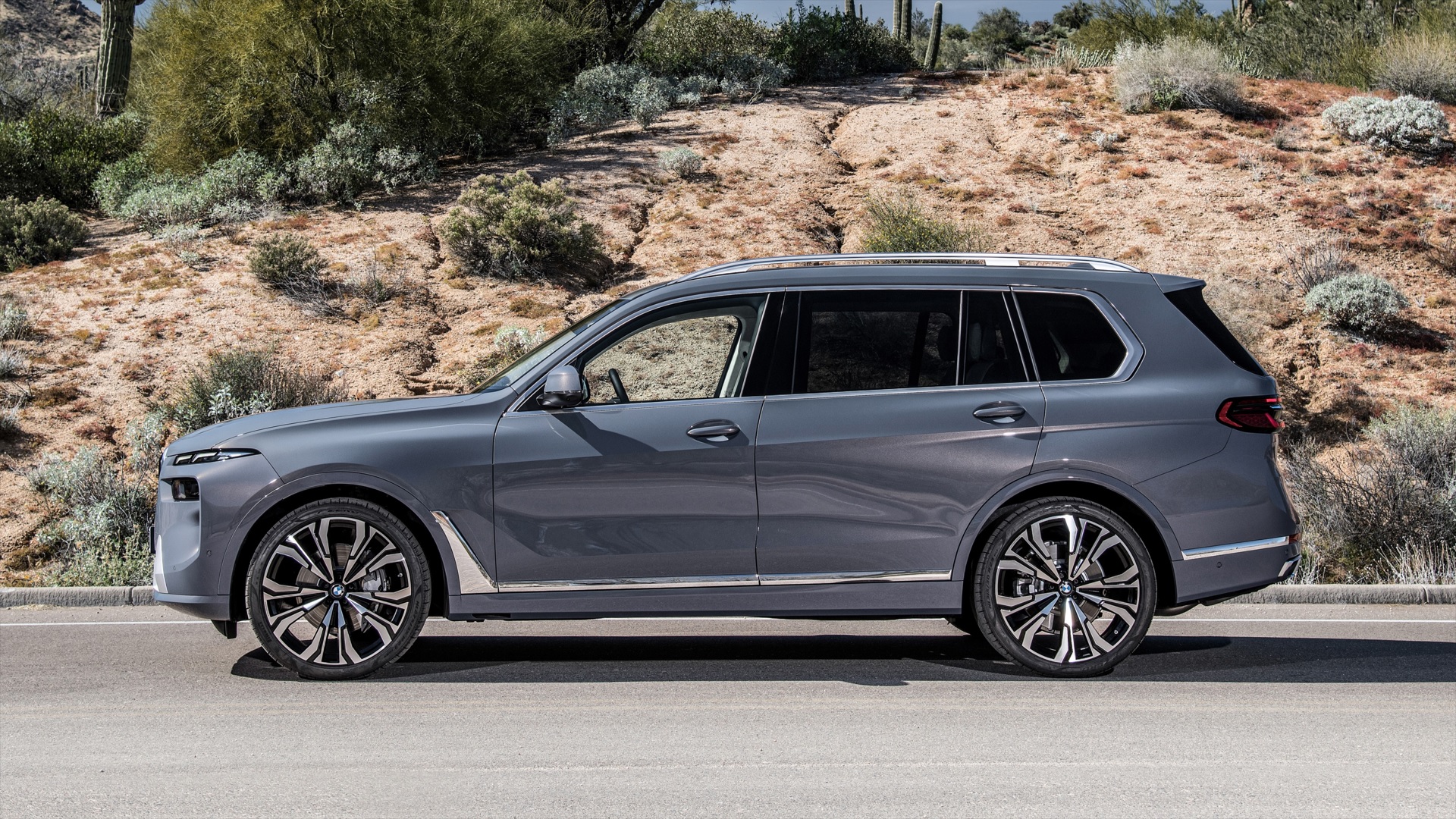 BMW myśli nad X9. Tak wielki, że zasłoni słońce