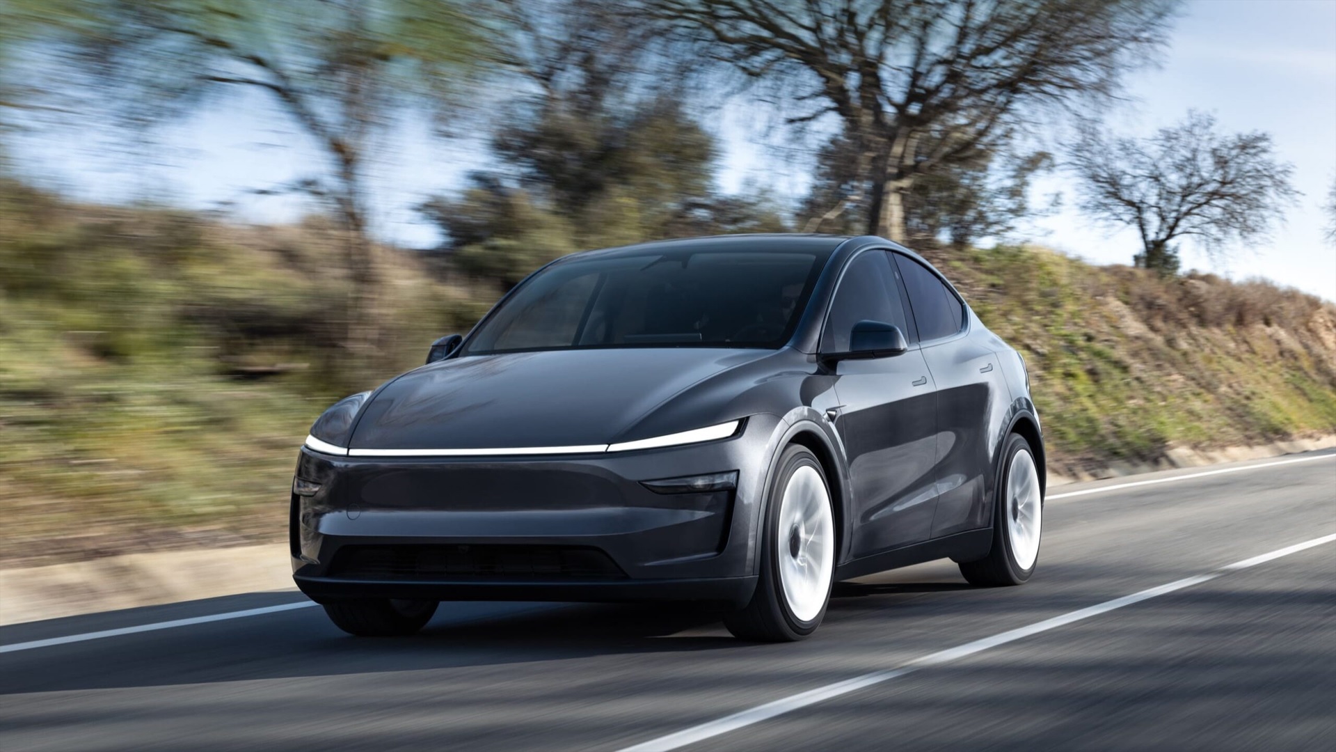 Nowa Tesla już w Polsce. Za 10 500 zł zabierze całą rodzinę
